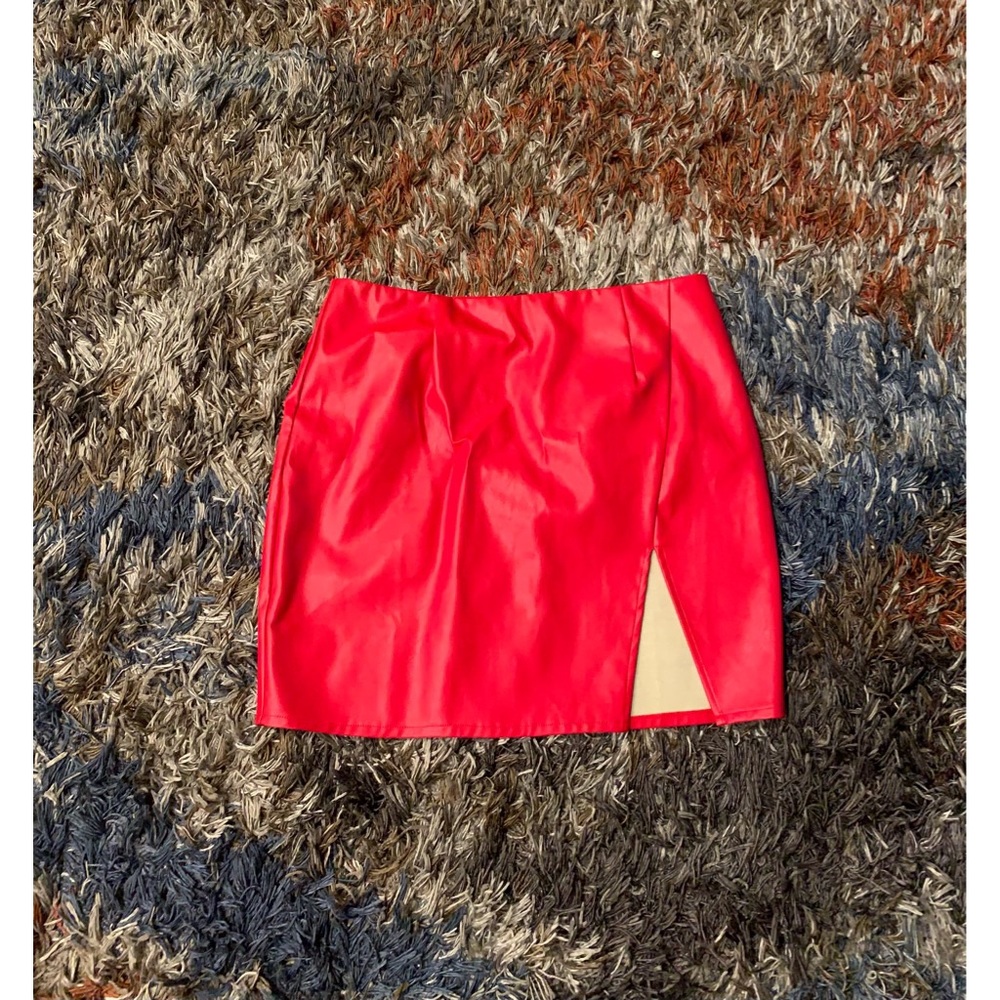Red Faux Leather Mini Skirt Brand By The Way Size L Gem